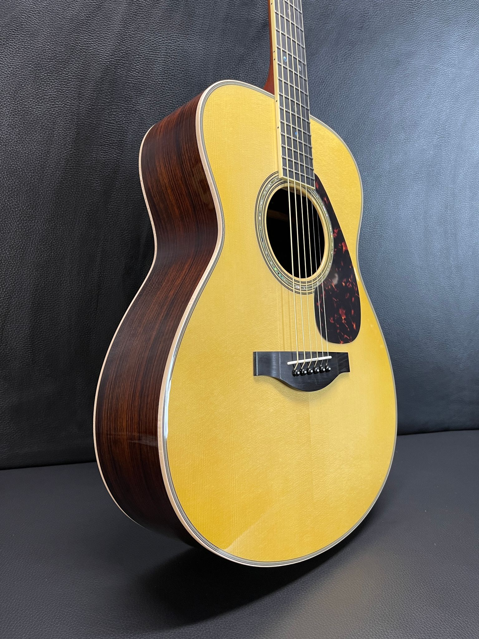 Yamaha LS 16 – Guitar HAUS