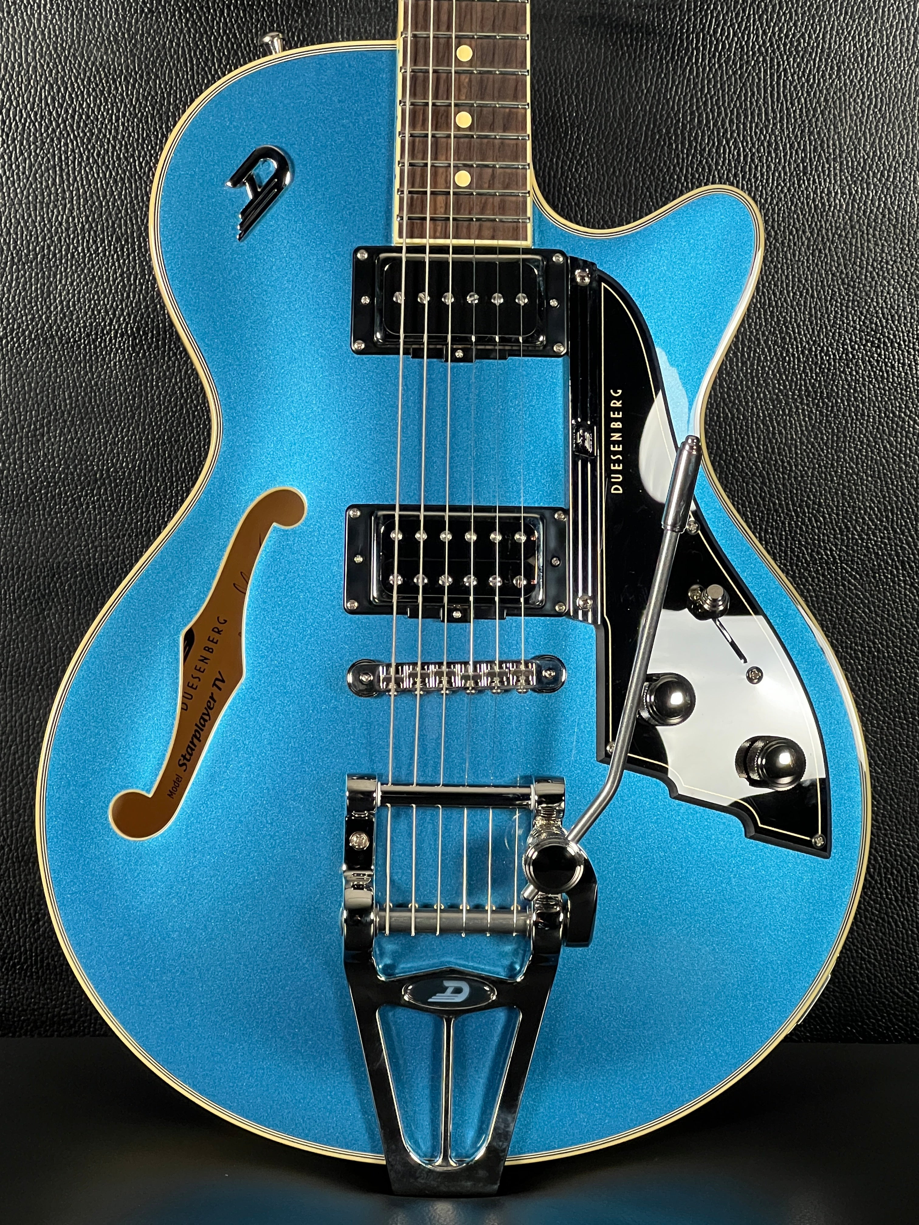 Duesenberg Starplayer TV Duo-Tone Series – Guitar HAUS