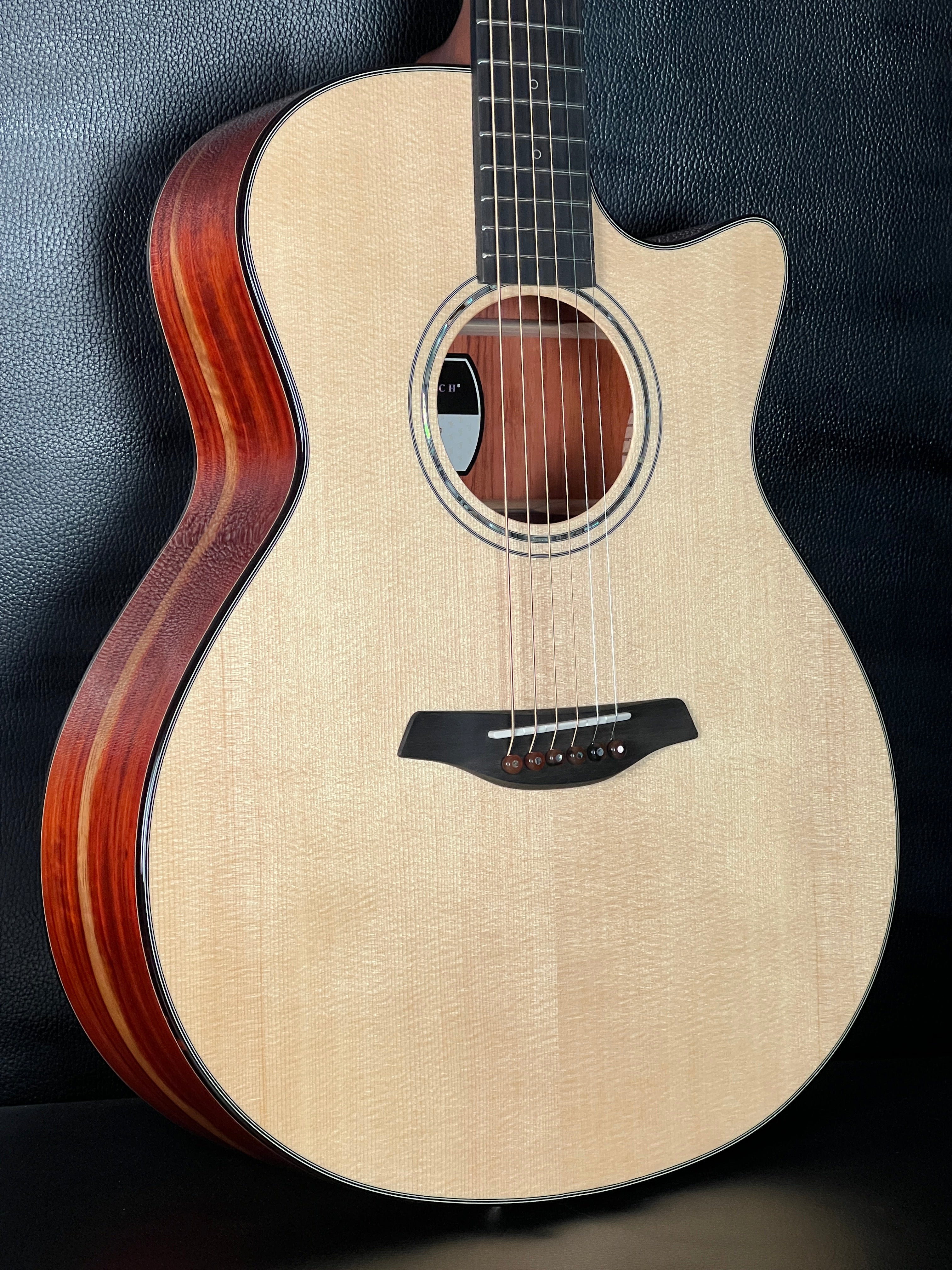 Furch Yellow Padauk Bariole Gc SX Exotic Ltd Series #134994 – Guitar HAUS